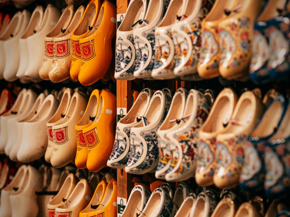 Top 25 Stylish Clogs to Try: Must-Have Footwear Essential – Pretty Trendie